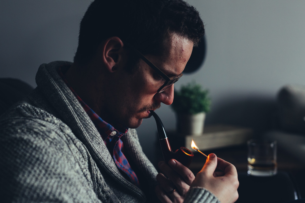 How Does the Shape of Your Pipes Bowl Affect the Smoke? | Havana House