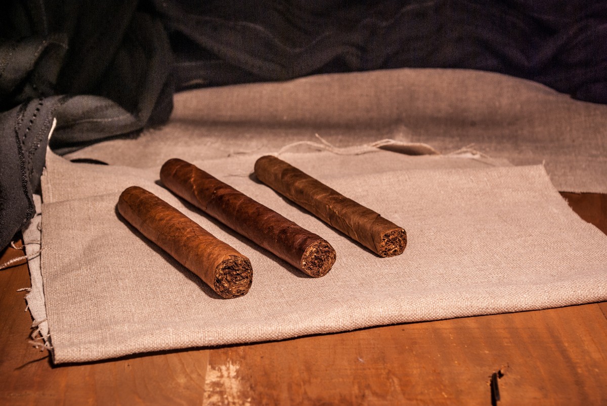 What Does Moisture and Humidity Do To Cigars? | Havana House