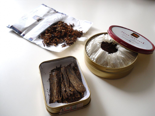 Guide to Smokeless Tobacco | Snuff, Snus, Chewing | Havana House